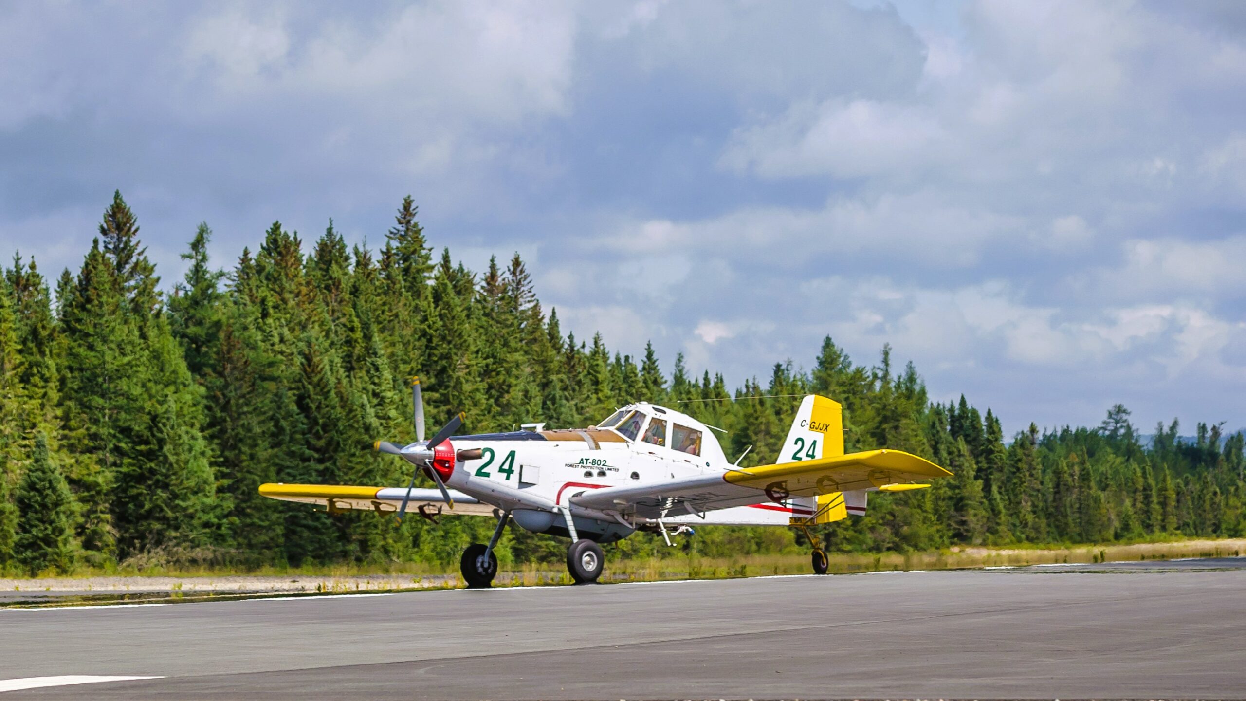 Preparing for Fire Season: Flight Schedule and Crew Training - Forest ...